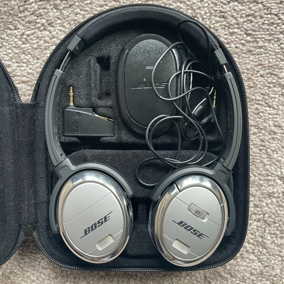 Bose | Headphones | Bose Quiet Comfort 3 Noise Cancelling Headphones ...